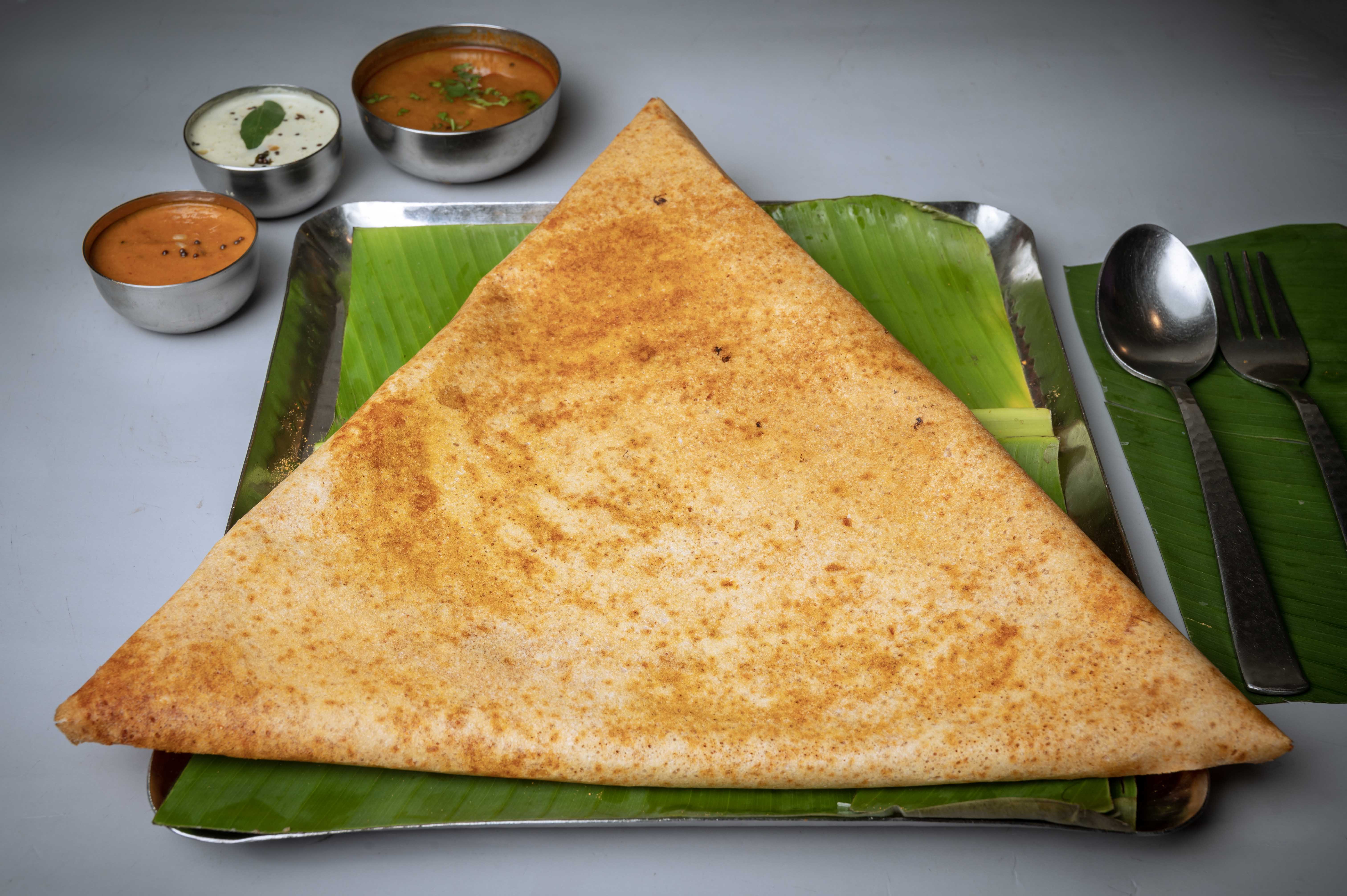 Order Sada Dosa from Thambbi on EatSure